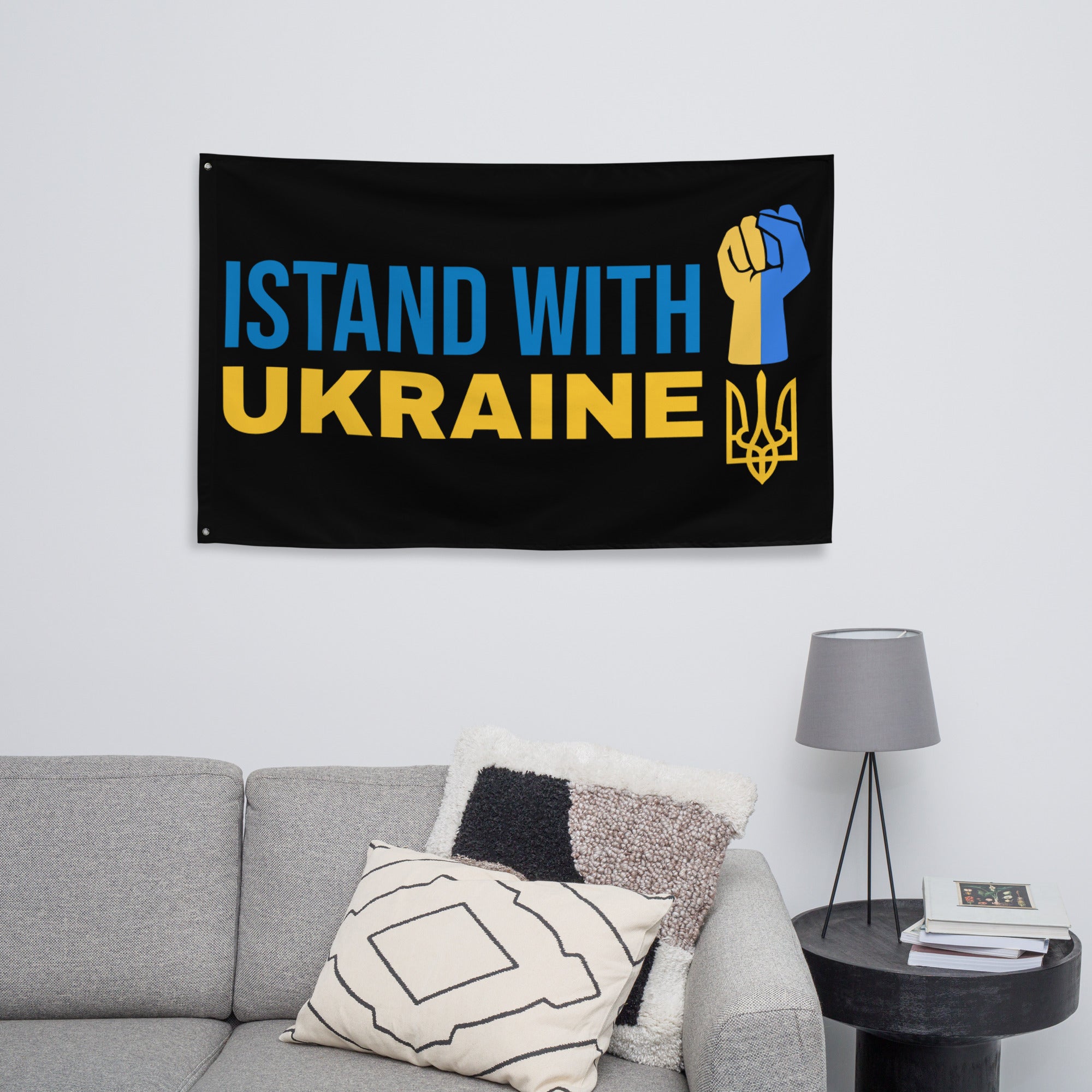 IStand With Ukraine Flag – Golden Heart